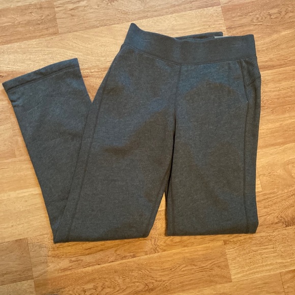 tek gear | Pants & Jumpsuits | Tek Gear Dry Tek Straight Leg Mid Rise ...